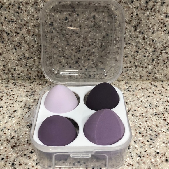 Makeup | 4 Pc Beauty Egg Blenders Wbox | Poshmark